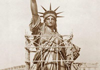 Why Do We Build Statues? | Leadership in Action